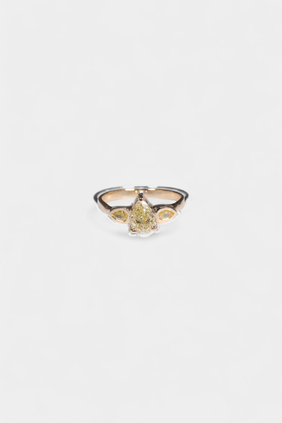 SAVAGE DIAMONDS – Millie Savage