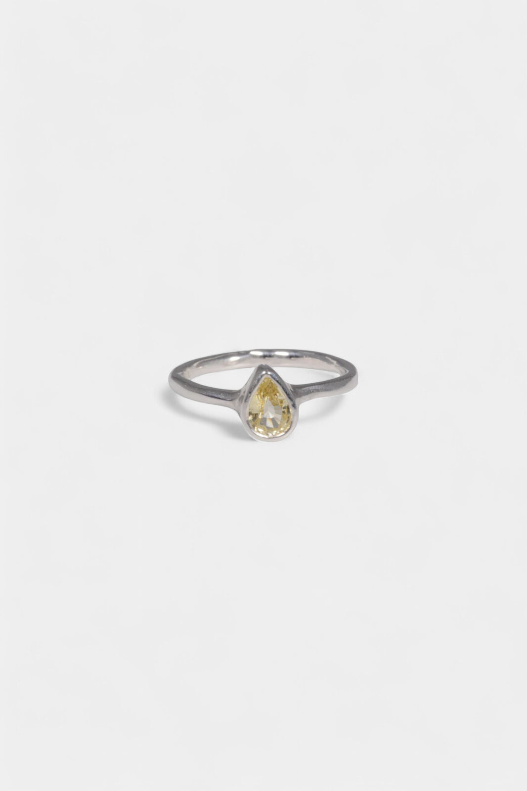 Charis Ring – Millie Savage